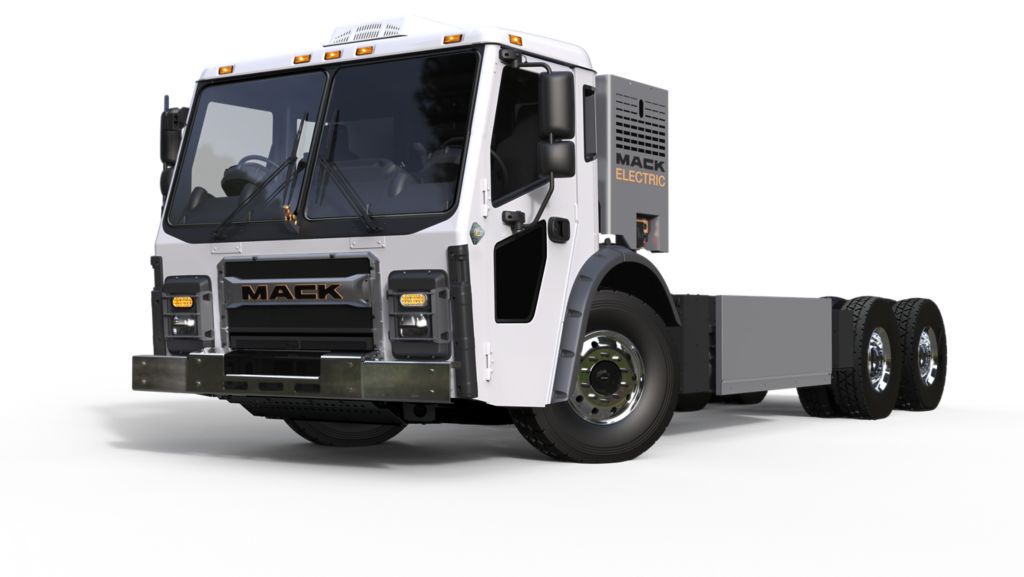 New Mack Ultra Service Agreement is Now Standard on Mack® LR Electric Models | Volvo Group